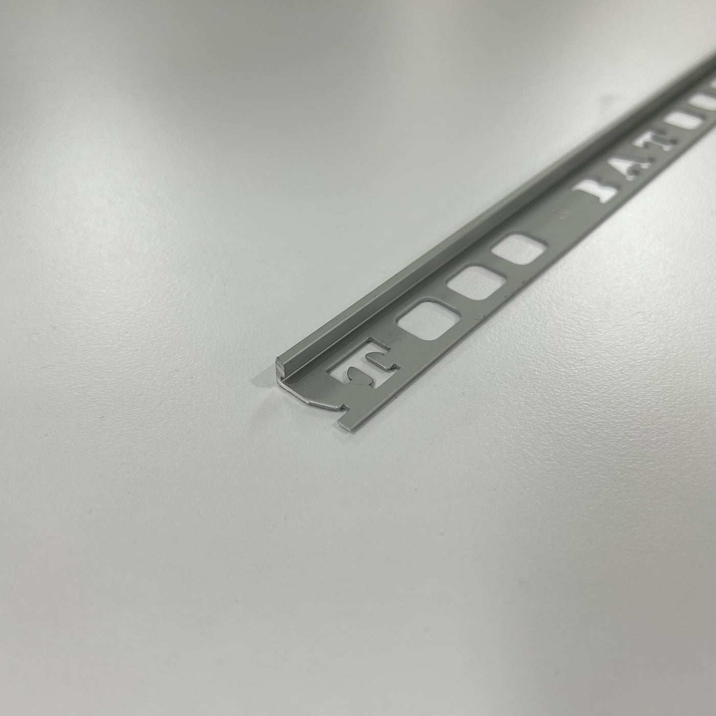 Aluminium Edge Trim Splashbacks - 3 Metres